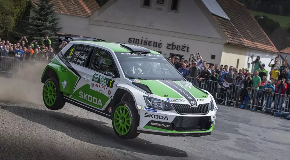 Skoda wuxuu ku adkaanayaa tukaanka FES Wörtherssee shan cusub 1000_2