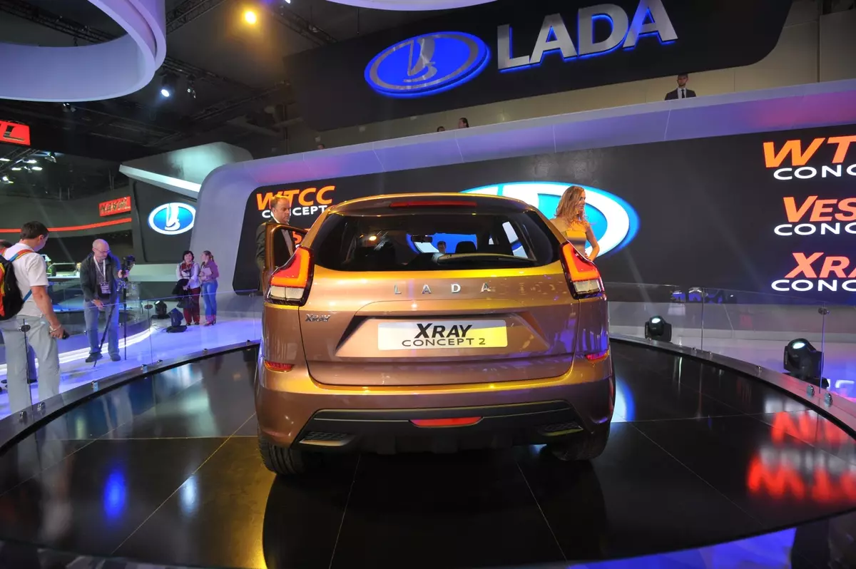 Avtovaz向Lada Vesta概念提供了新的X射线迭代 10187_9