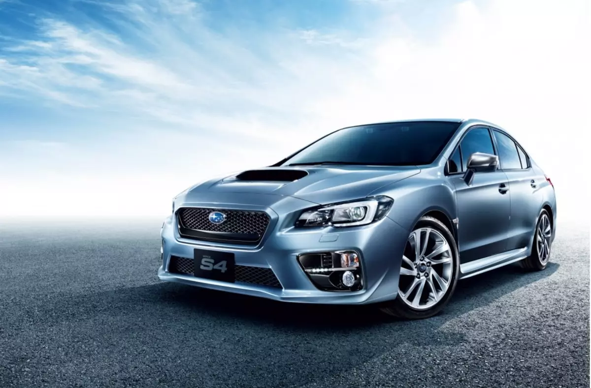 Subaru yeni bir WRX Sports sedan versiyasını təqdim edir 10350_1