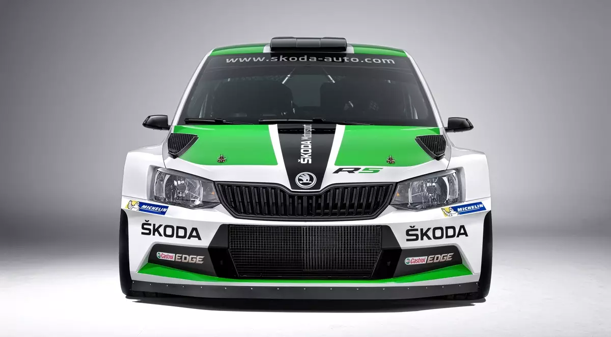 Skoda Fabia Combi သည် 