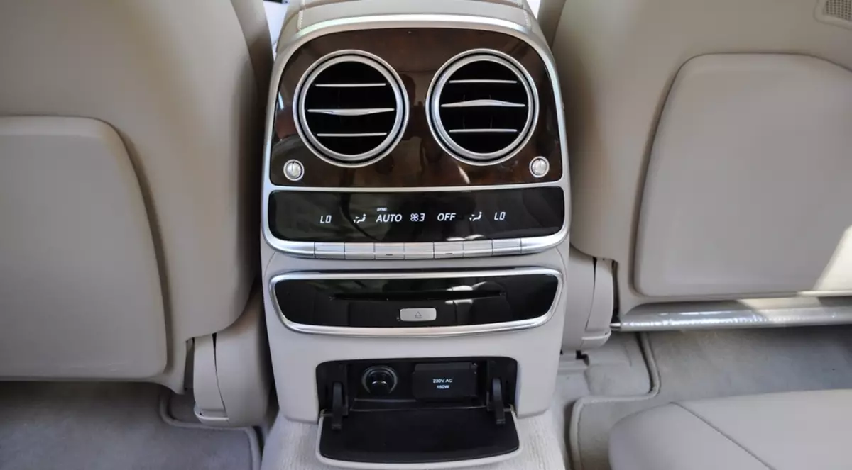 Тест драйв Mercedes S350 Bluetec: Приятно ми е да бъда Бог 10893_8