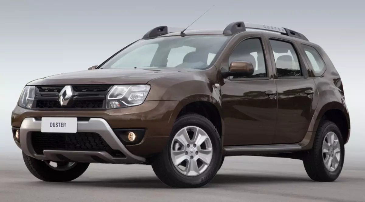 Trong Renault Duster mới có được bảy 1119_5