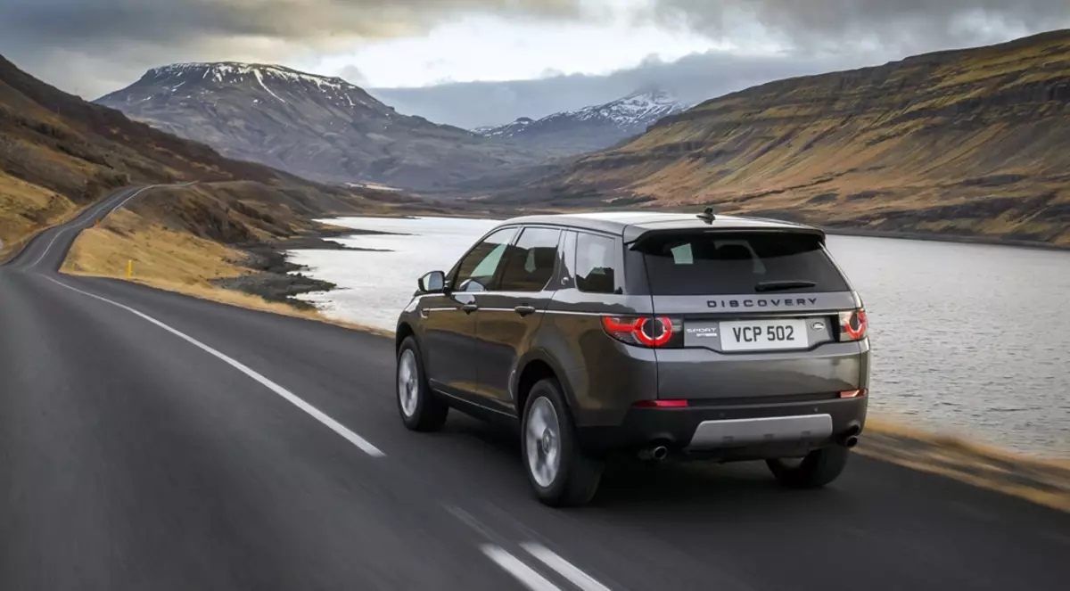 Land_Rover_Discovery_sport_hse_luxury_14.jpeg.