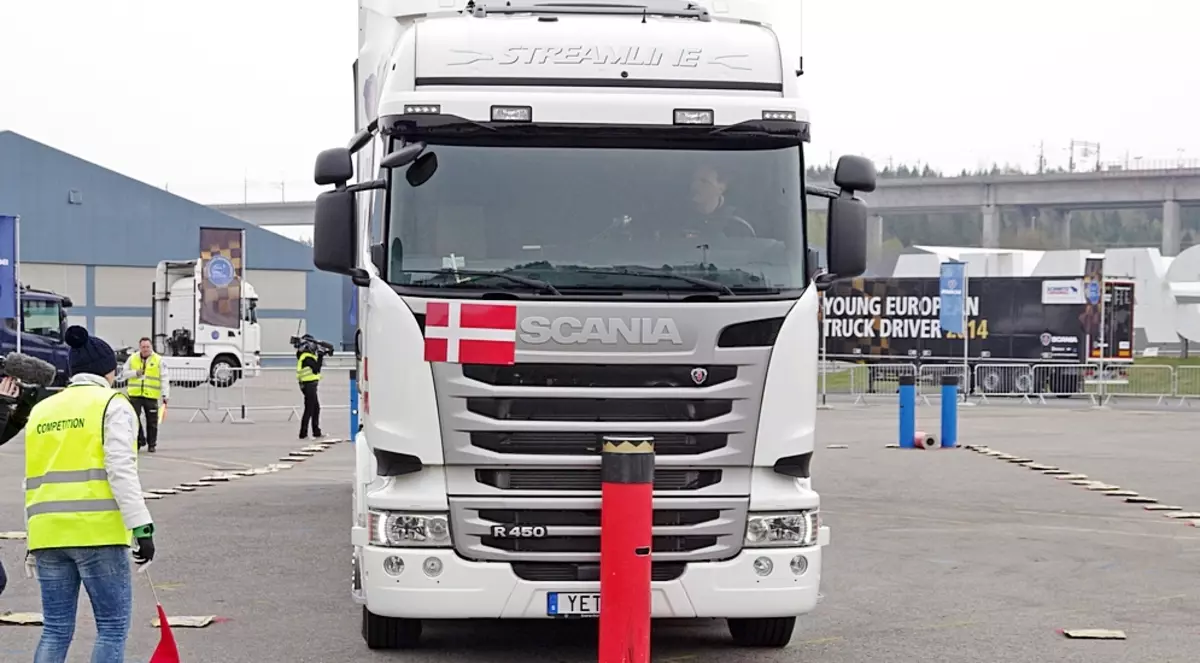 若い運転手のScania - Eurofinalの競争。誰が主な賞を受賞しましたか？ 1168_7