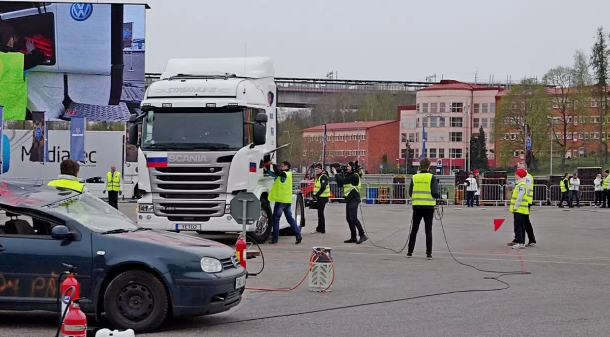 Конкурс маладога кіроўцы Scania - еврофинал. Хто атрымаў галоўны прыз? 1168_8