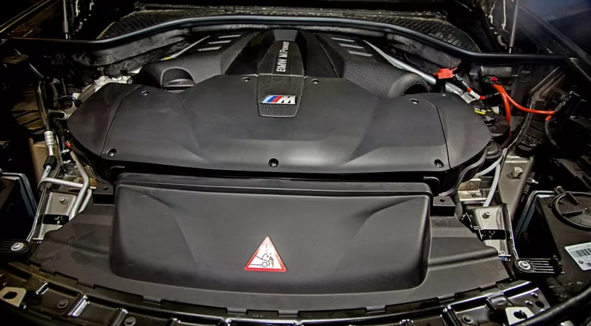 Jet Hipopo: Przegląd nowego BMW X5M i X6M 1190_13