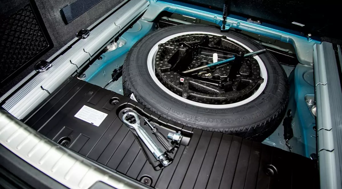 Jet Hipopo: Przegląd nowego BMW X5M i X6M 1190_36