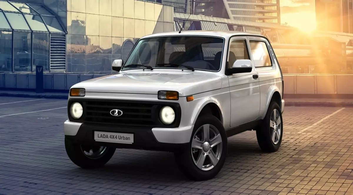 أخبر Avtovaz، ما هي التحسينات التي تنتظر Lada 4x4 في 2015-2016 1192_8