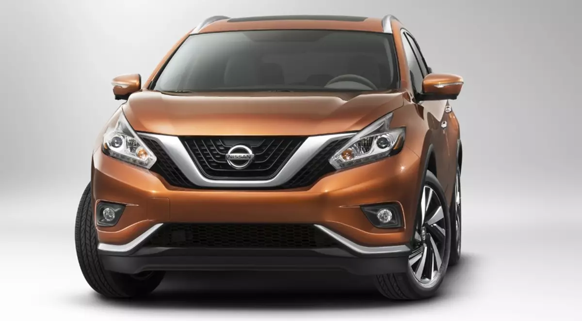 Nissan Murano gibridi: sportchining kuchi, botanika ishqibozi 1241_2