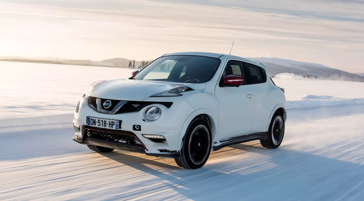 Nissan het die mees ekstreme weergawe van bestseller na Rusland gebring 1250_3