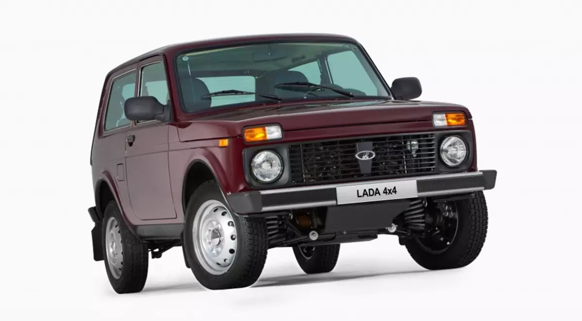 På den nye Lada 4x4 Elbrus Edition hang prisen 128_1