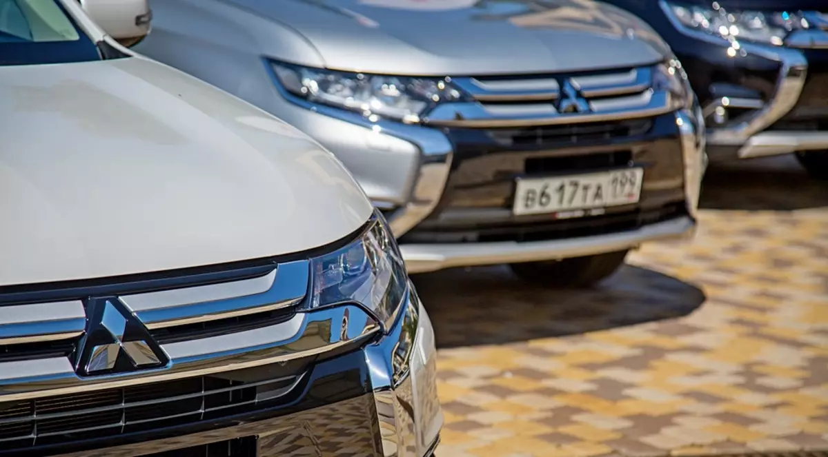 პირველი ტესტი ახალი Mitsubishi Outlander: 