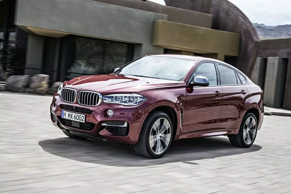 Új BMW X6 M50D