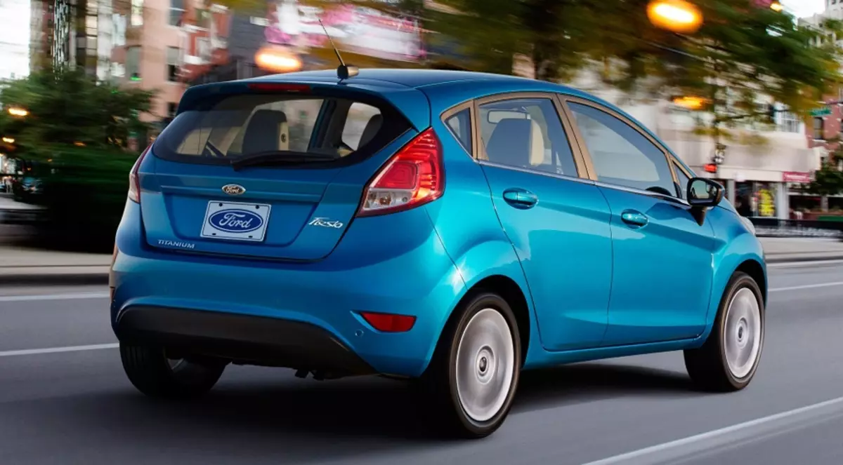 Ford v Rusku zvyšuje slevy na likvidaci programu 147_2