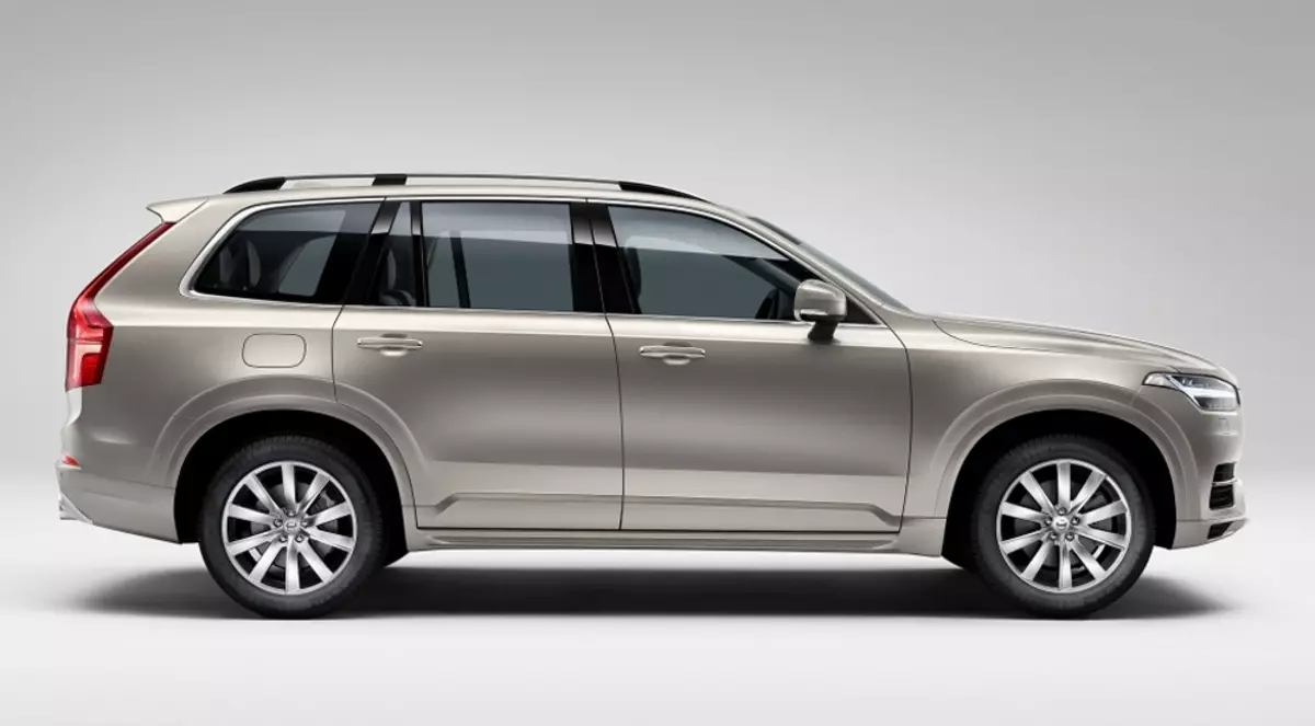 Kalahati ng taunang sirkulasyon ng bagong Volvo XC90 na hinati pre-order 1488_2