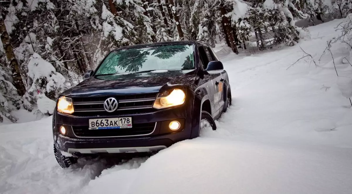 Туршилтын хөтөч Volkswagen Amarok: Түүнийг бөмбөрцөгт оршуулав 15876_18