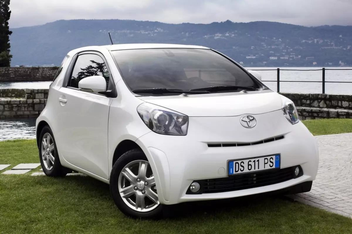 autoWp.ru_toyota_iq_57.jpg.