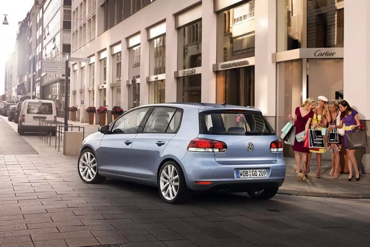 Volkswagen-golf_2009_1600x1200_wallpaper_5b.jpg.