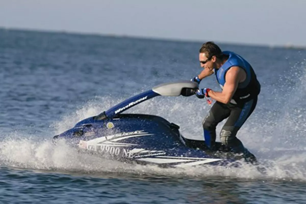 2008-Yamaha-Superjet-26W.jpg