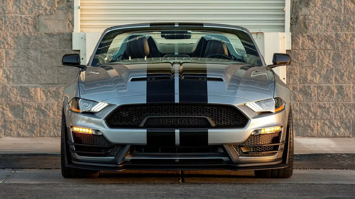 Shelby Super Snake Speedster: Mascarr Body Lebar Luar dengan 836-kuat v8 17412_10