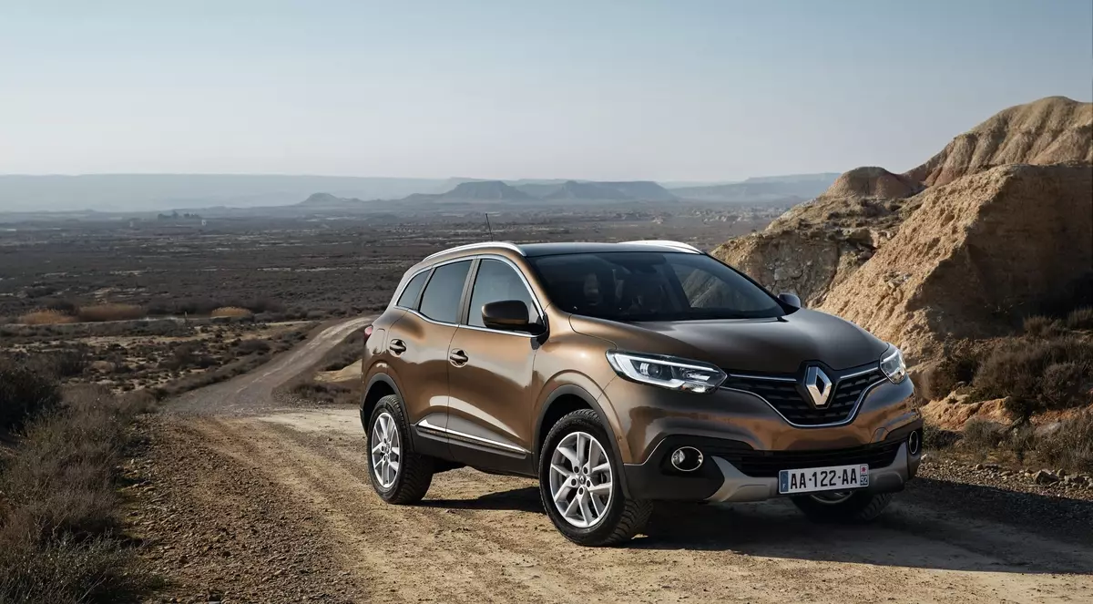 سوف Renault Koleos خليفة المنافسة مع نيسان X-Trail 1747_1