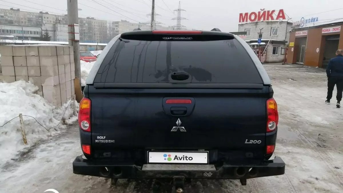 Mitsubishi l200 por 1 miliono da rubloj 17493_17