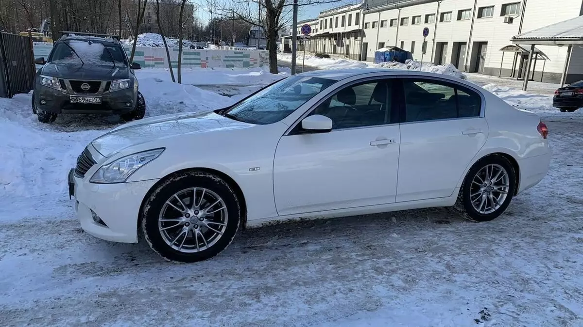 Infiniti G IV v36 til 1,2 millioner rubler 17497_21