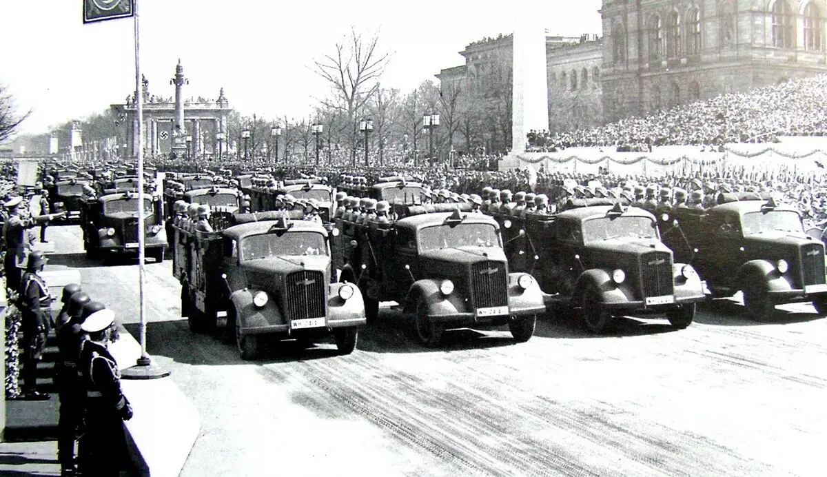 Niemieckie ciężarówki II wojna światowa 17504_18