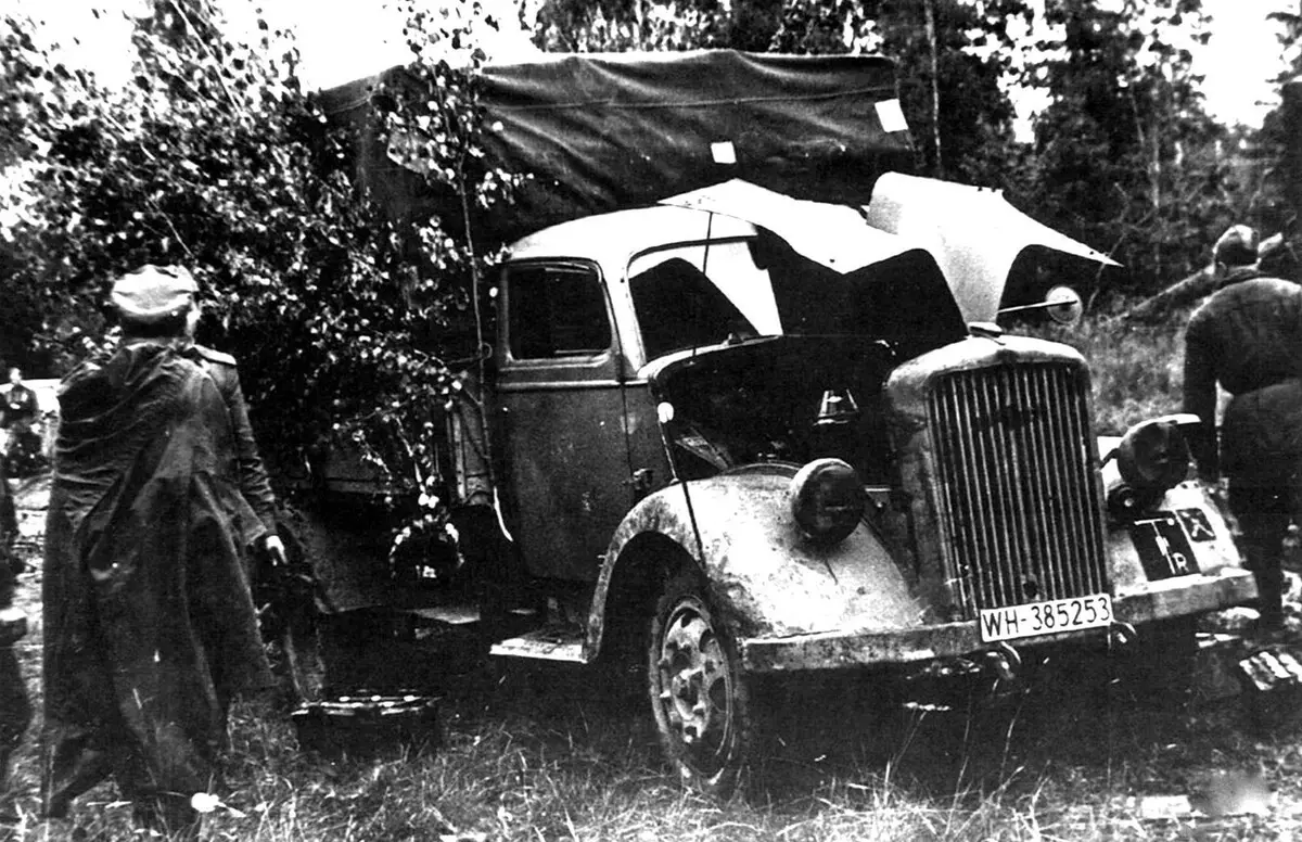 Niemieckie ciężarówki II wojna światowa 17504_22