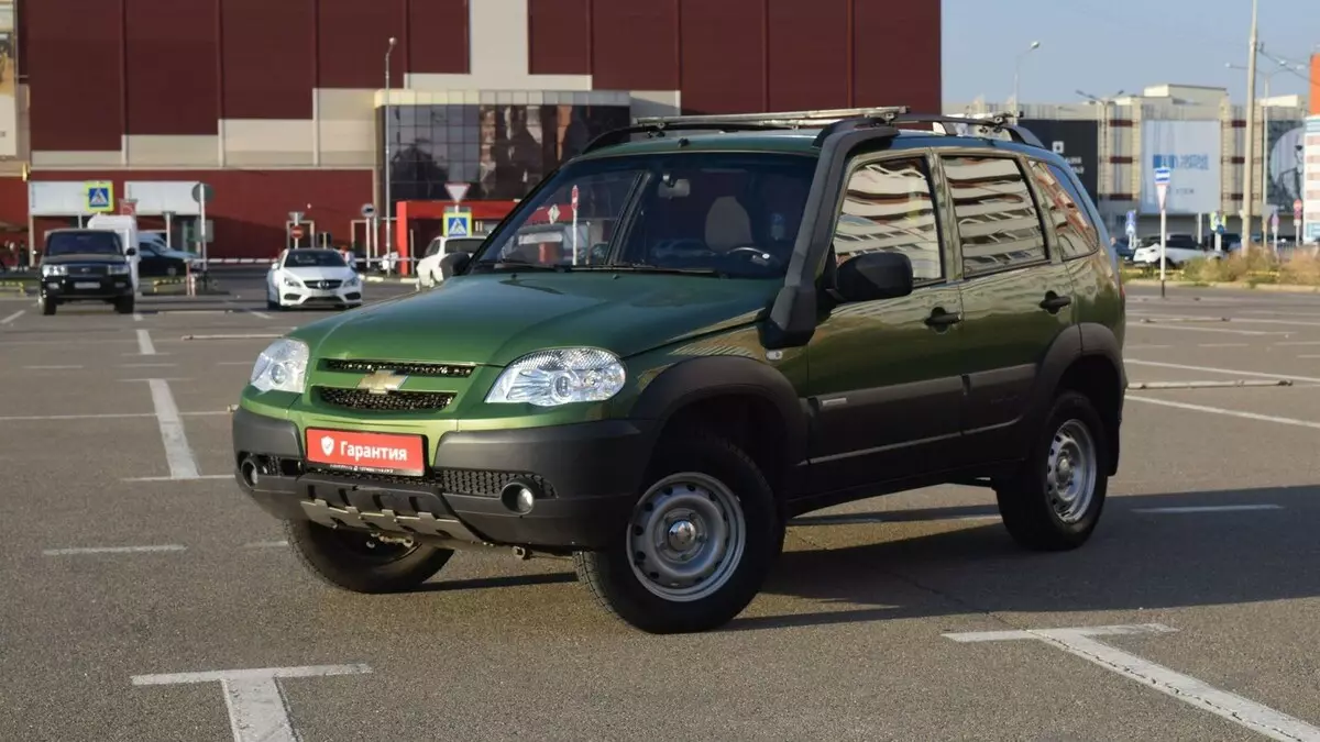 Chevrolet Niva: Erosketa gida 17543_15