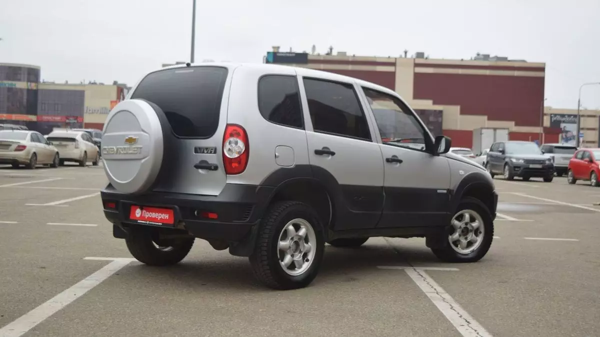 Chevrolet Niva: PEMBELIAN PANDUAN 17543_37