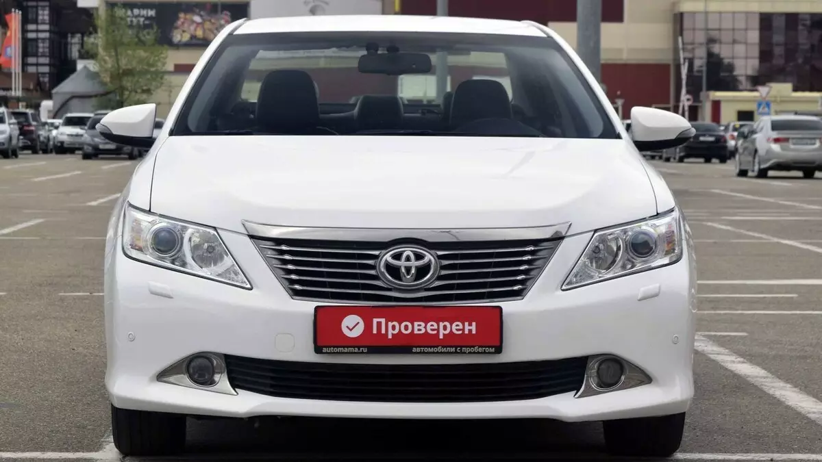 Toyota Camry VII купување водич 17557_16