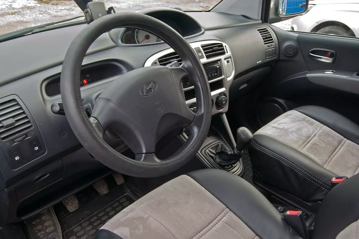 სარემონტო და სარემონტო Hyundai Matrix 17611_16