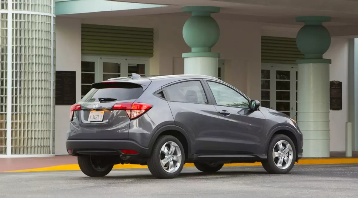 Sales of the new crossover Honda HR-V start on May 15, 2015 17768_3