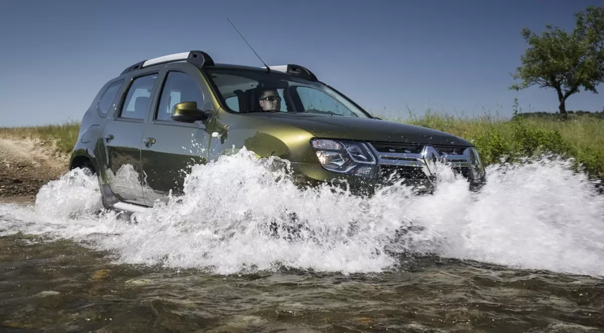 Test Drive uuendatud Renault Duster: peamine asi ei ole rikkuda 17899_38