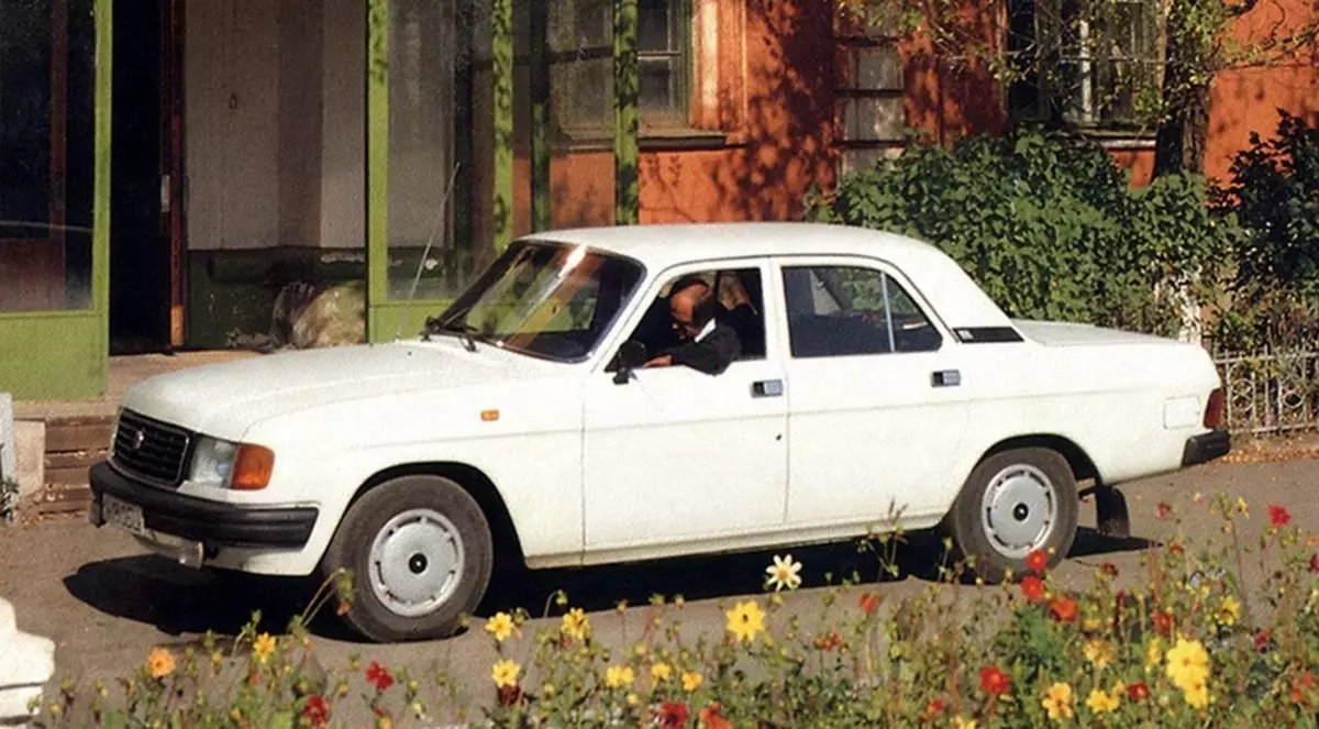 Autow.ru_gaz_310291Volga__1.jpg.