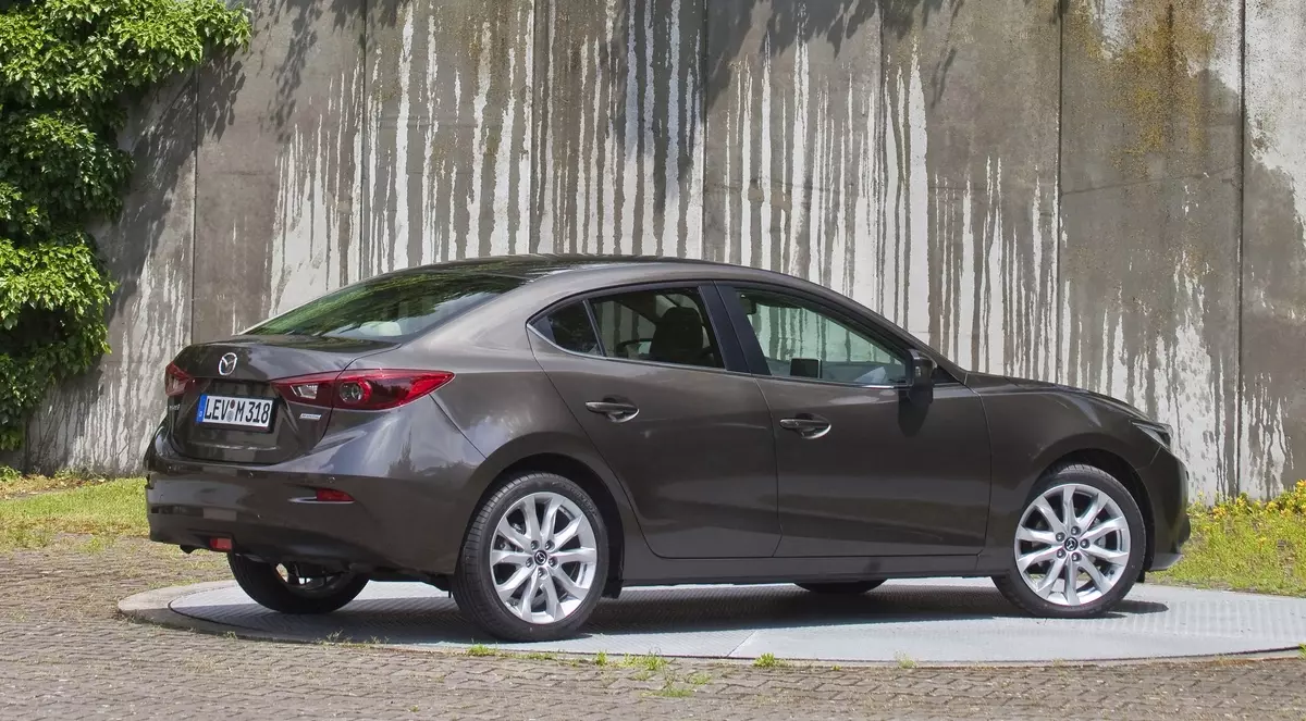 Mazda3: Rossiyaga endi hech qanday yuk bo'lmaydimi? 18375_3