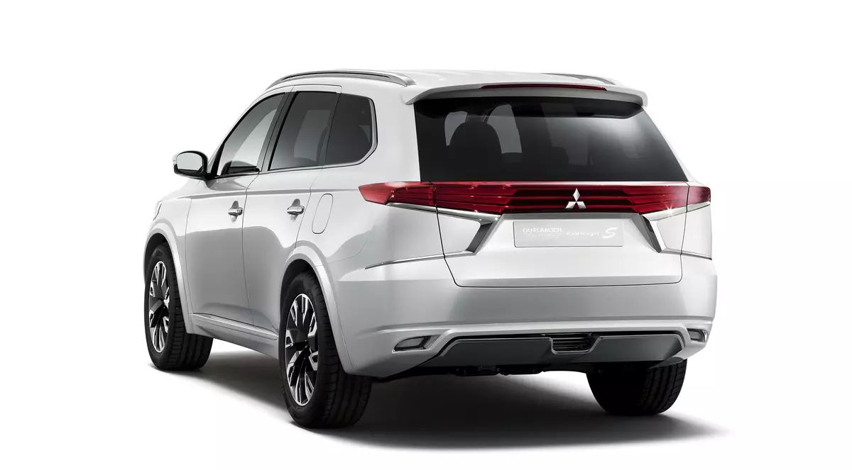 Mitsubishi Outlander med 