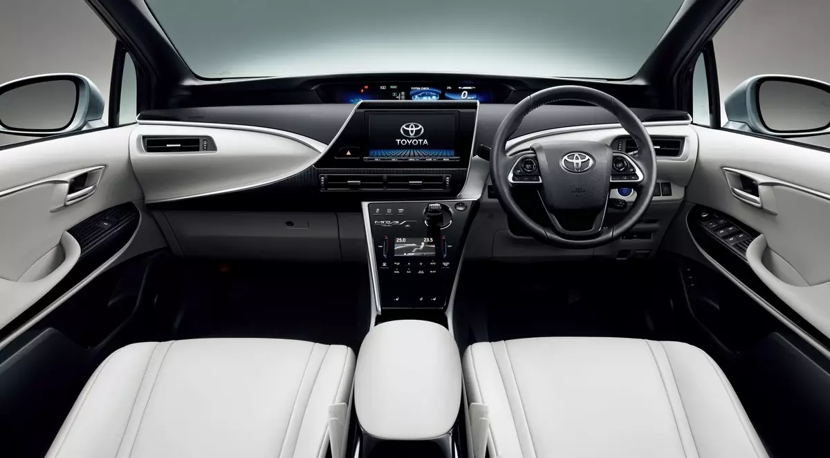 Hidrogen Toyota Mirai, yüksək tələbat səbəbindən müştərilərə gec gələ bilər 18445_9