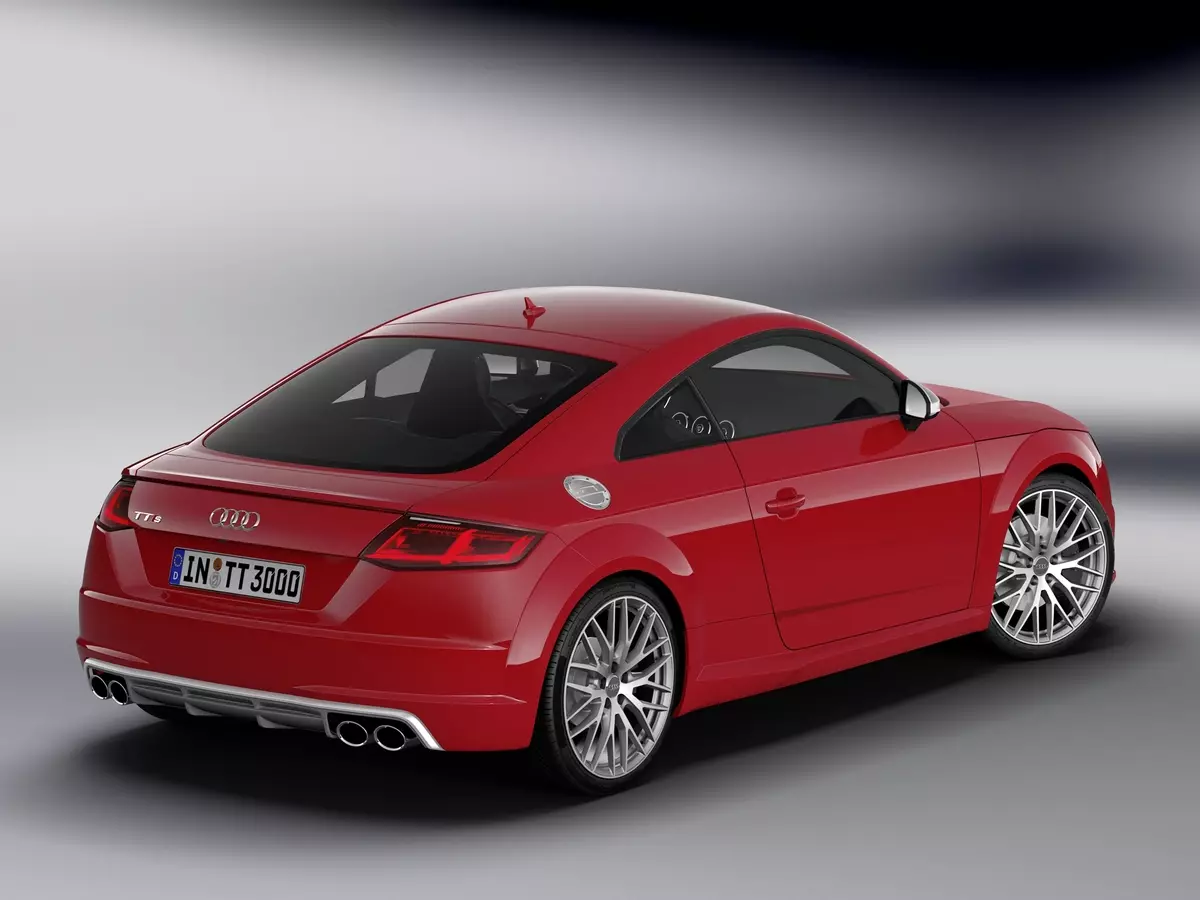 Audi_tts_2.jpg.