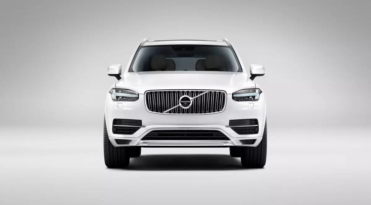 Компанія Volvo розкрила подробиці про гібридний XC90 нового покоління 18686_9