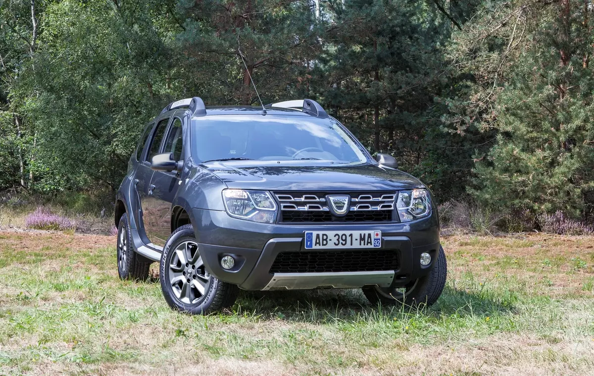 Dacia_50453_Global_en.jpg.