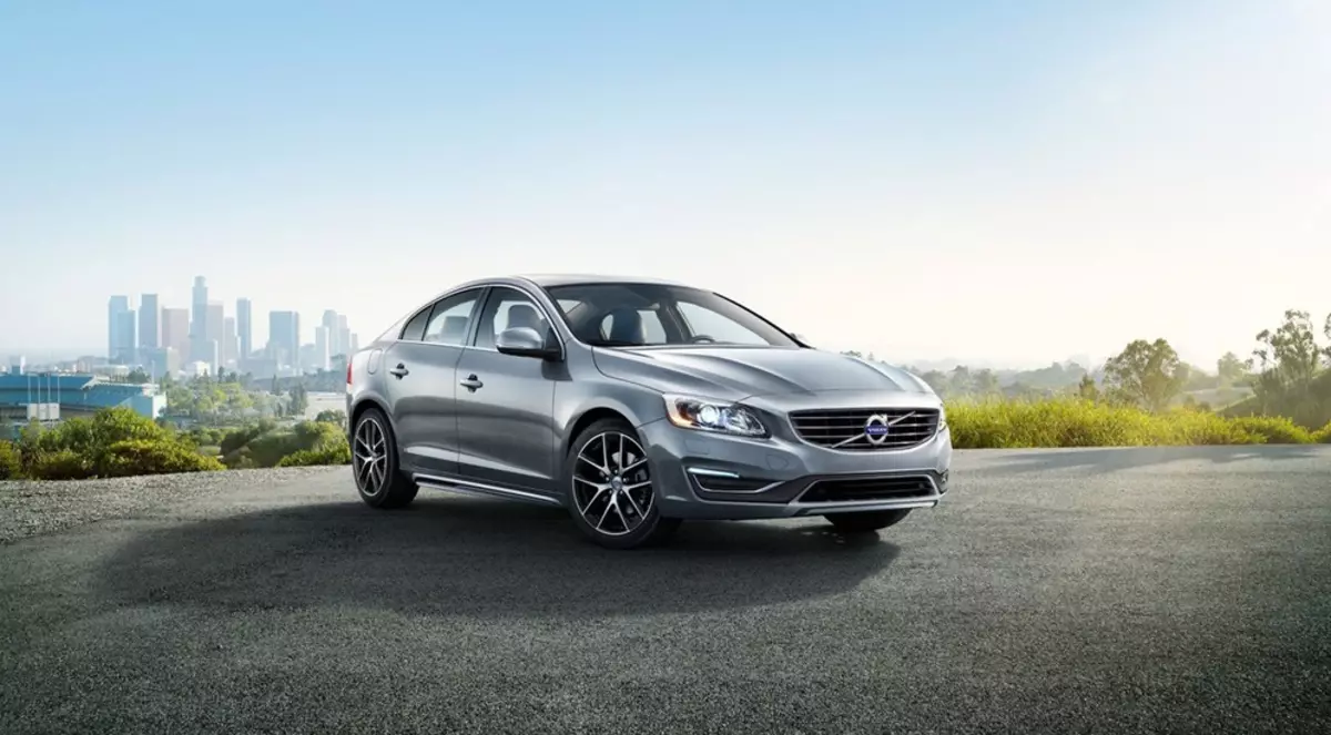 Volvo solleva i prezzi per le auto del 2015 18987_1