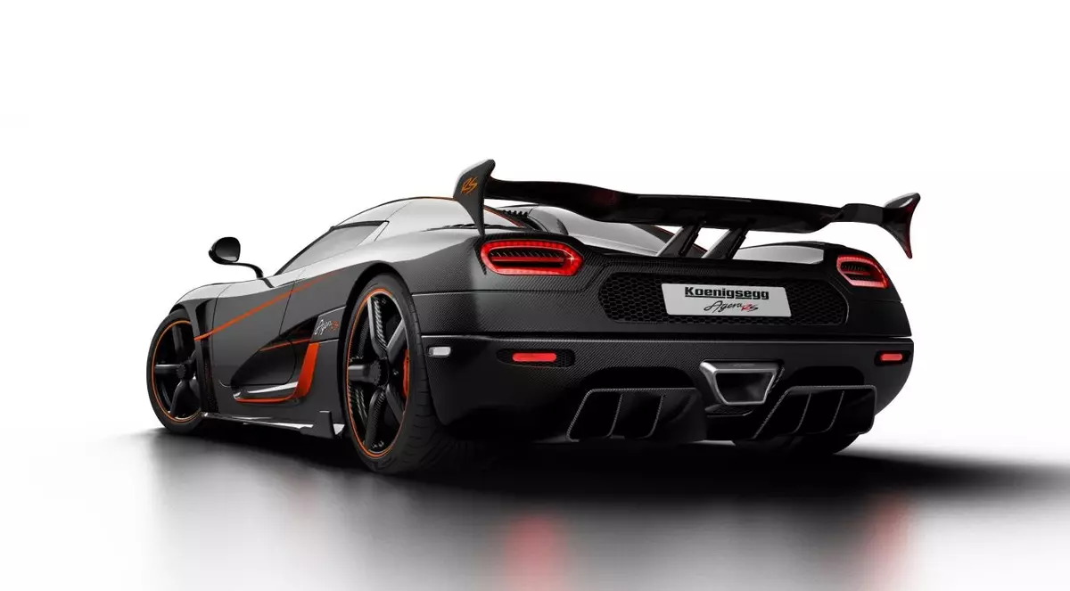 Koenigsegg mengatur perarakan 