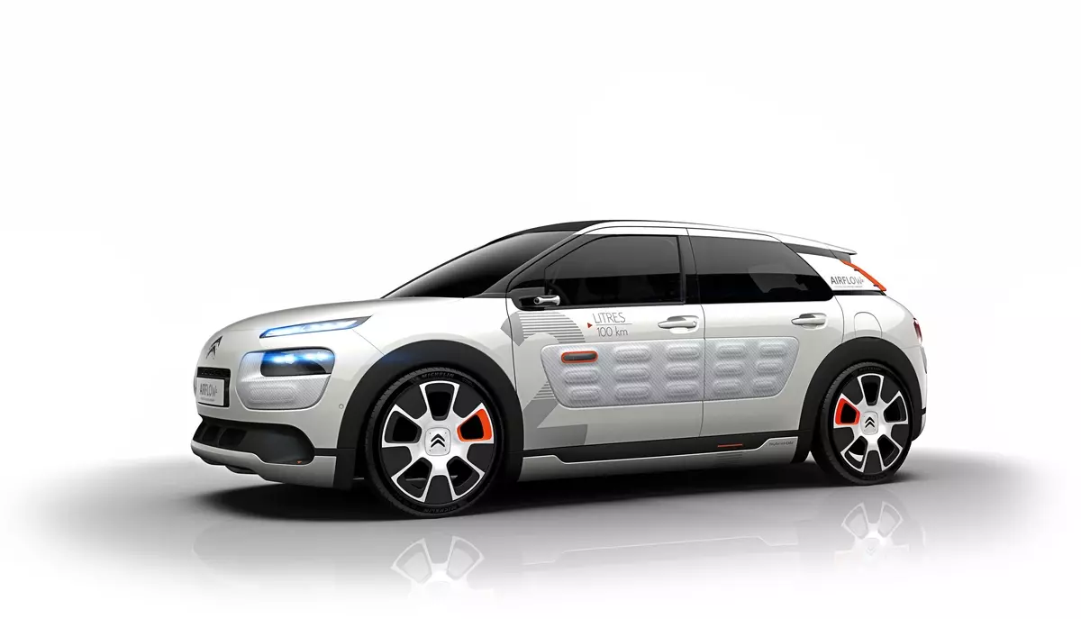 Citroen သည် C4 CACTUS airflow 2L concept ကို compressed air တွင် hybrid နှင့်အတူ C4 ပစ်ခတ်မှု 2L အယူအဆကိုတင်ပြခဲ့သည် 19298_6