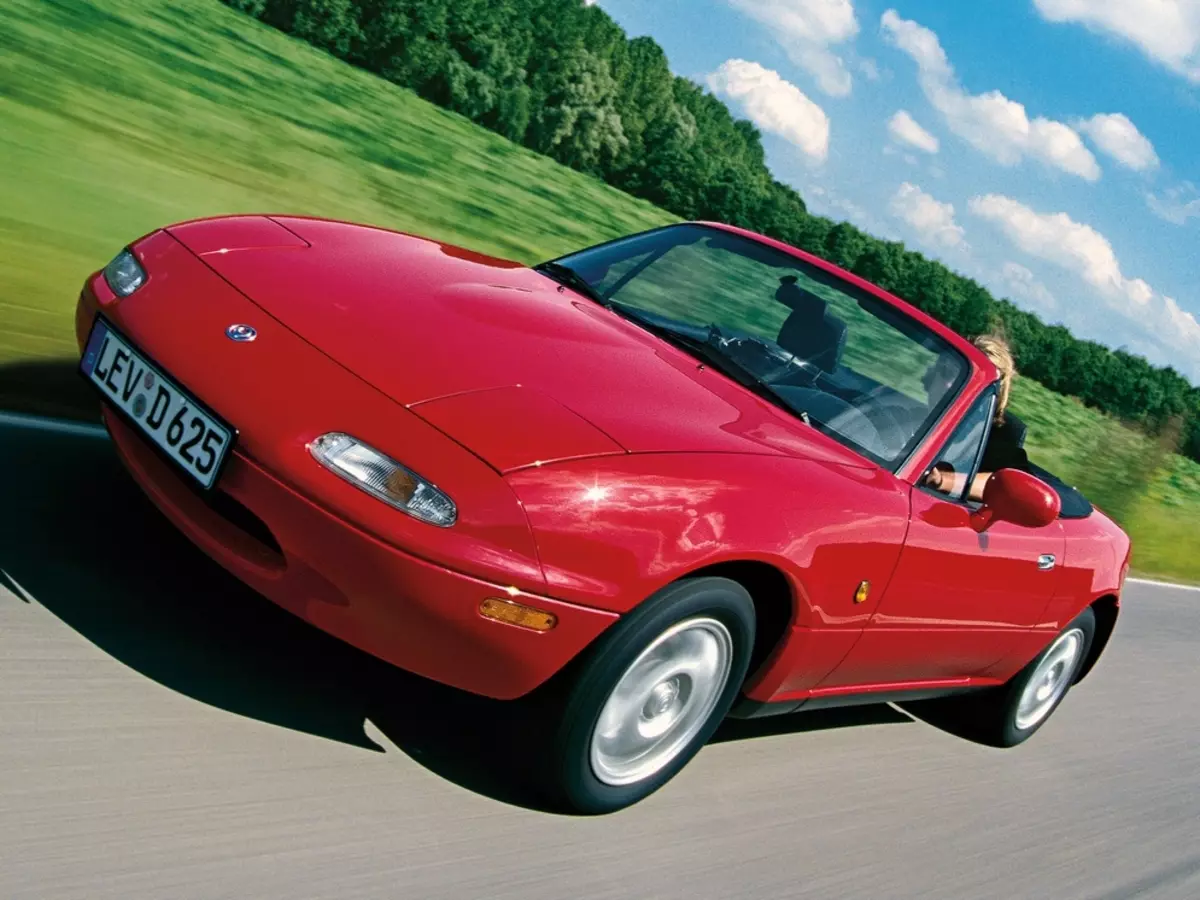 MAZDA_MX-5_221.jpeg.