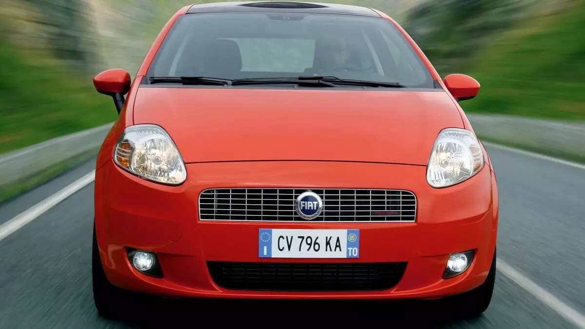 Suratda: Fiat Grande Punto 3-Portey '' 2005-12