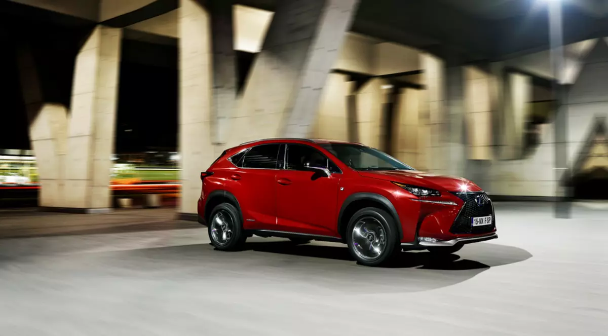 ทดสอบไดรฟ์ Lexus NX300H: ความสอดคล้อง 1990_1