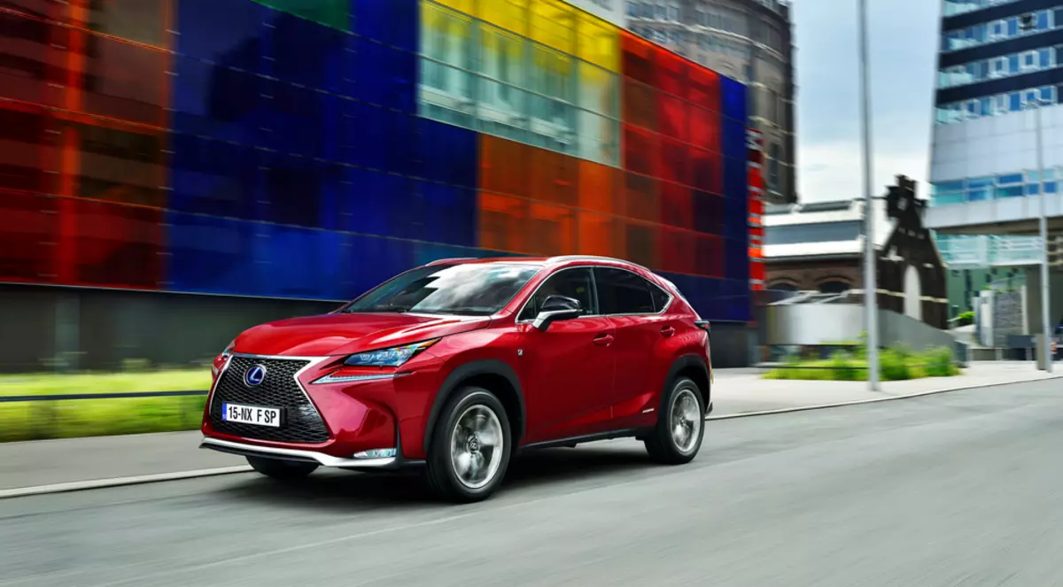 Тэст-драйв Lexus NX300h: cила выклікання 1990_2