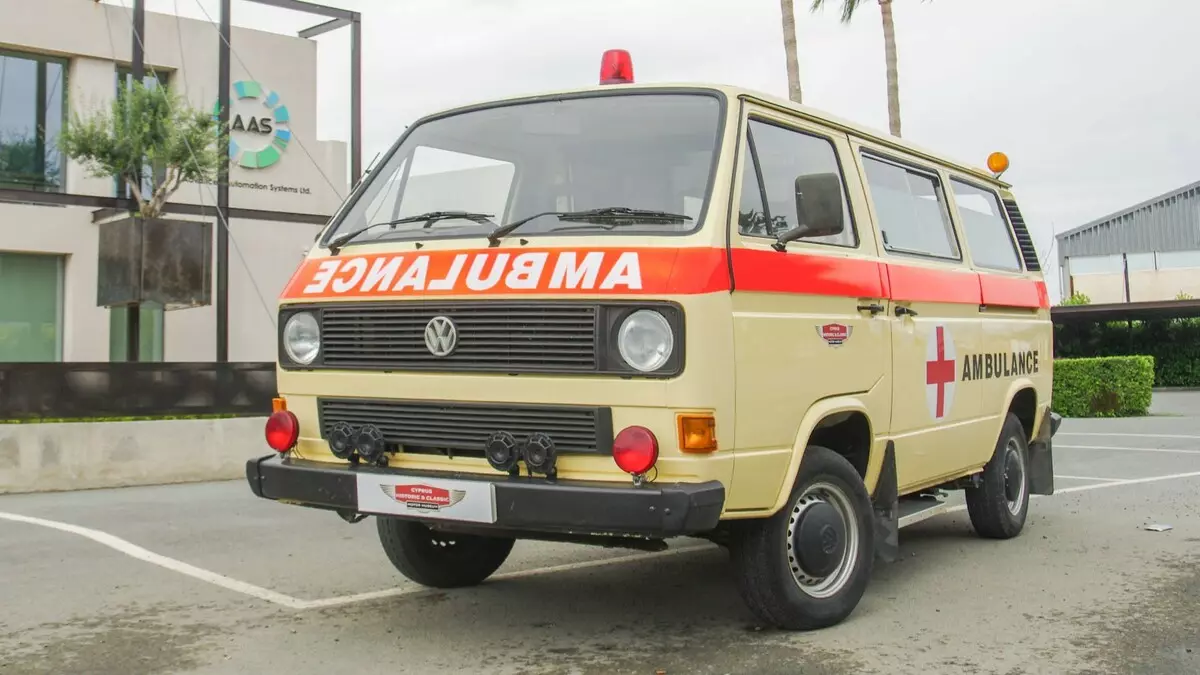 VASSERBOXER: Bandymo pavara VOLKSWAGEN TRANSPORTER T3 ambulanz 19941_3